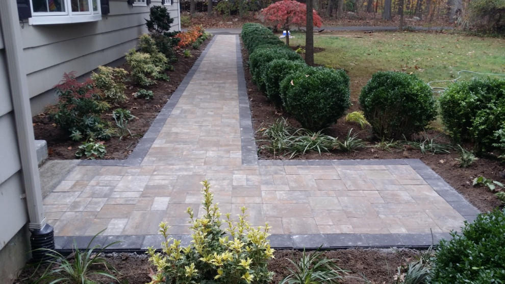 Walkway Ideas - Entry - by Nature's Designs | Houzz