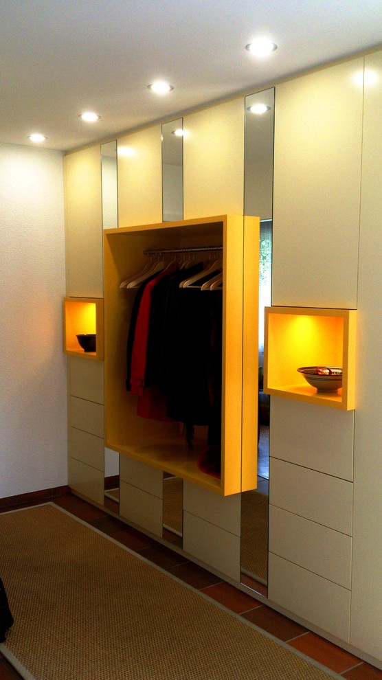 wardrobe - Modern - Entry - Other - by Füglistaller Architekten AG | Houzz