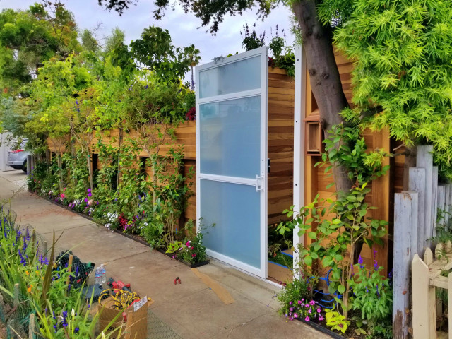 Modern Glass Garden Gate