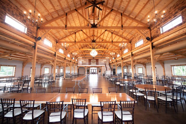 The Knox - JSH0718 - Rustic - Entry - Omaha - by Legacy Post & Beam | Houzz AU