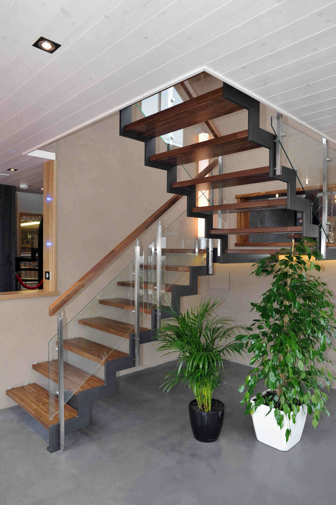 Escalier bois et métal FERRO - Contemporary - Staircase - Nice - by ...