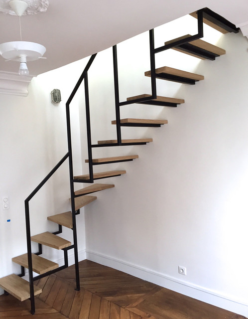 Escalier Graphic acier et bois / Graphic steel and wood stairs ...