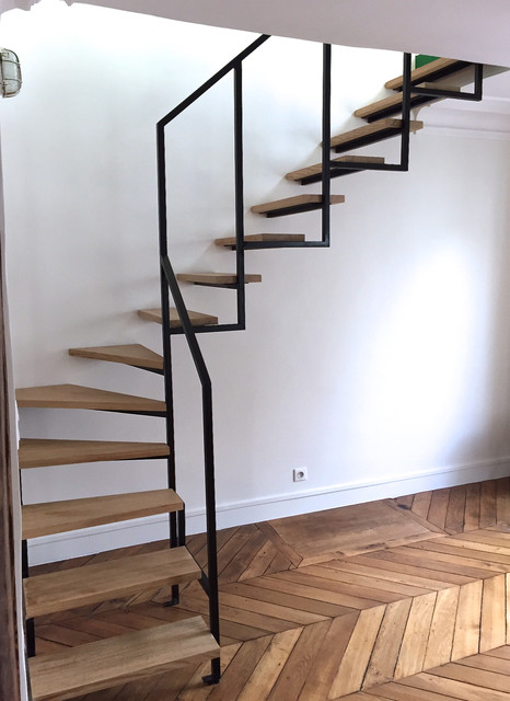 Escalier Graphic acier et bois / Graphic steel and wood stairs ...