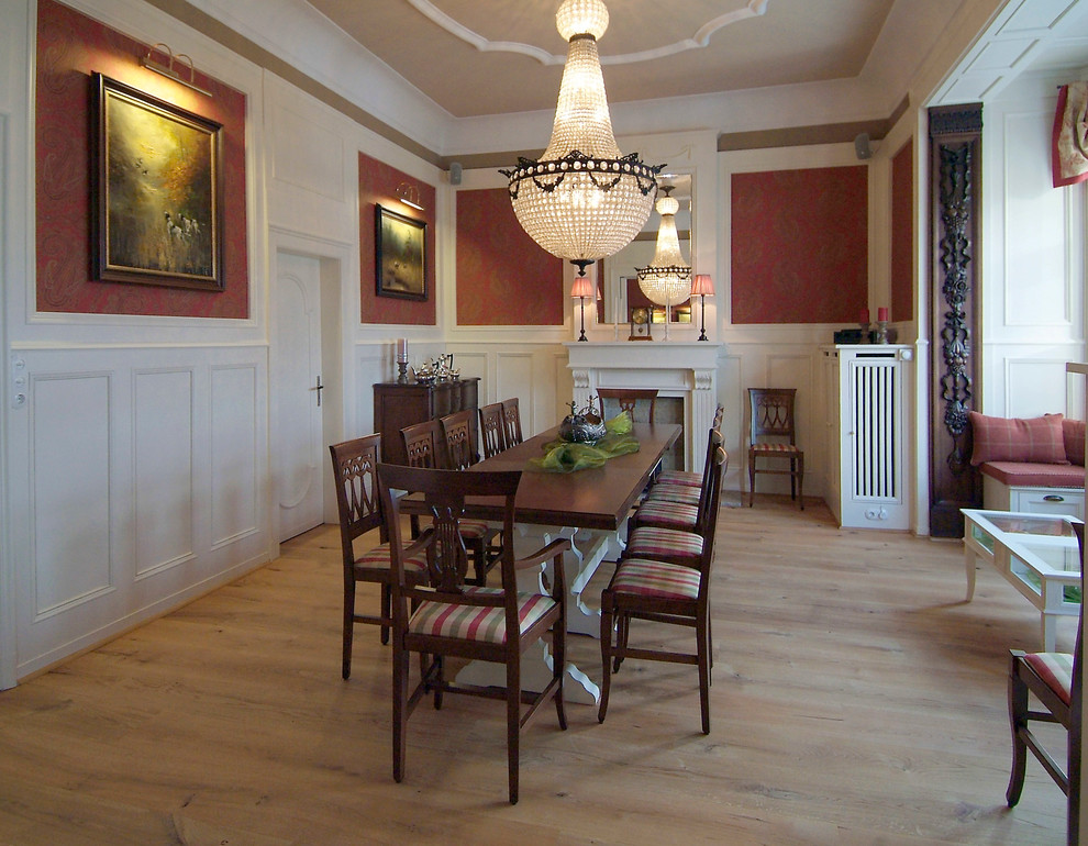 Villa Forstverwaltung - Traditional - Dining Room - Essen - by British ...