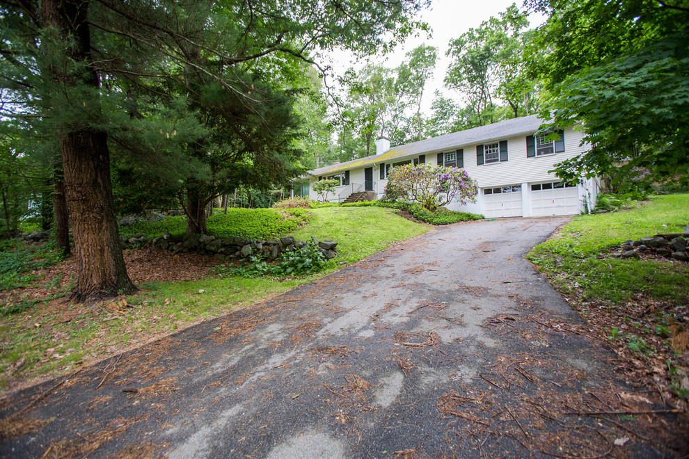 15 Old Coach Road, Weston, MA - Classique Chic - Façade - Boston - par ...