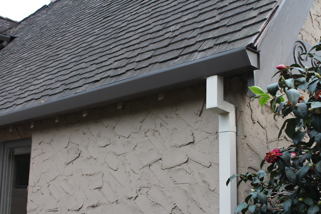 1920s Home in San Marino California, Angle Faced Gutter with Smooth ...