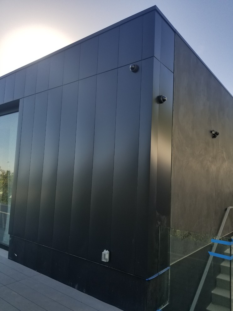 24 Gauge Flush Panels Matte Black Hollywood - Modern - Exterior - Los ...