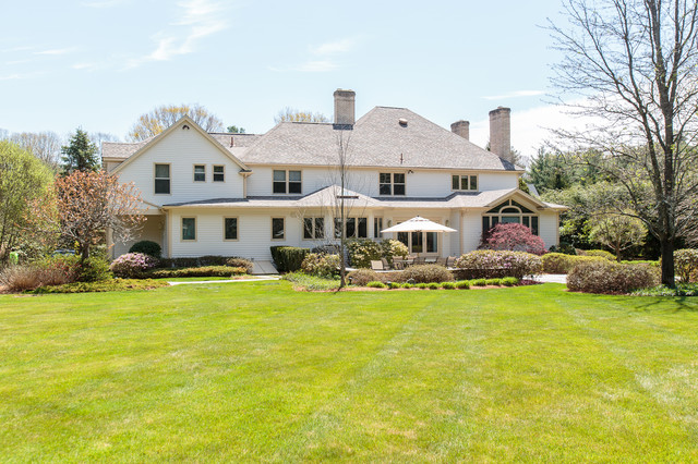 57 Laurel Road, Weston, MA 02493 - Traditional - House Exterior ...