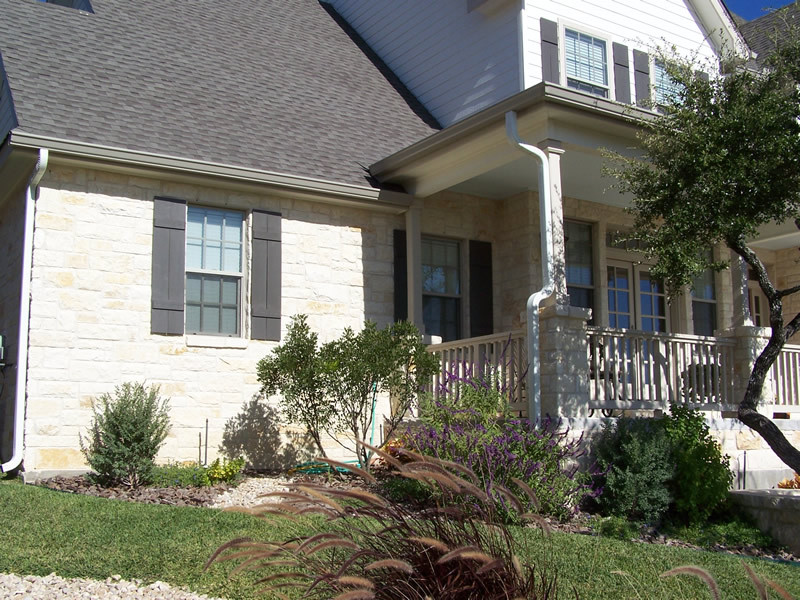 6 Inch Seamless K-Style Gutters in Clay with 3x4 Linen Downspout ...