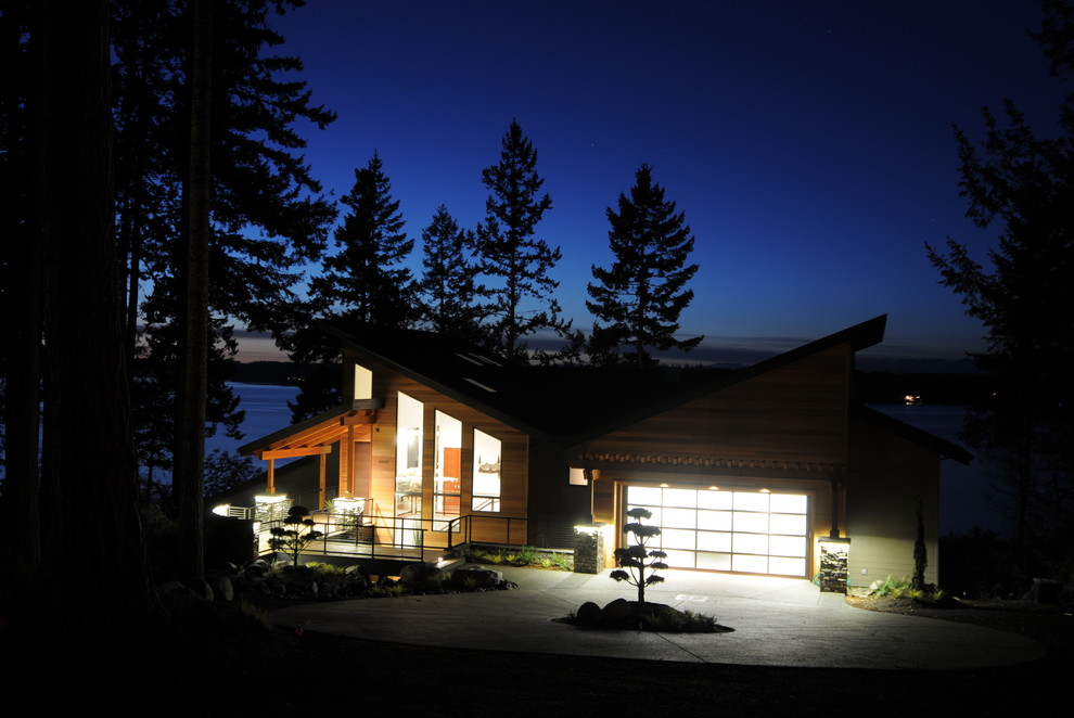 A Second Home on the Sound - Contemporary - Exterior - Seattle - by ...