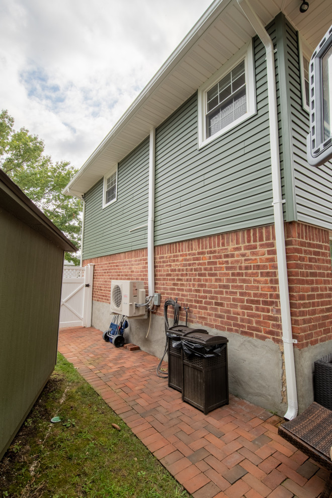 AC Condenser Unit - Traditional - Exterior - New York - by Constructive ...