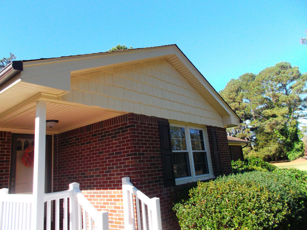 After: Updated Siding, Soffit and Porch Railing - Classique - Façade ...
