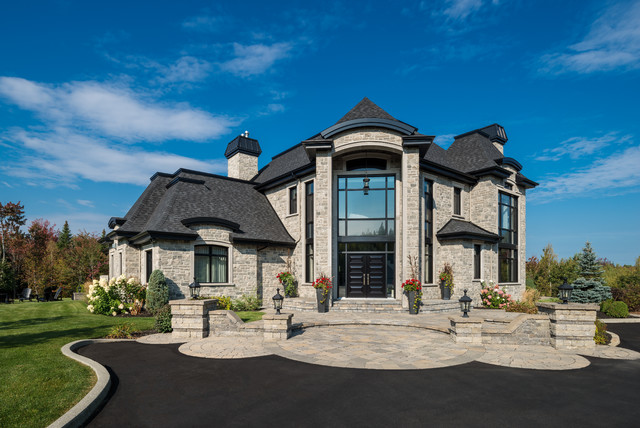 Arriscraft Fresco Silverado Stone Home with Citadel® Manitoulin Mist ...