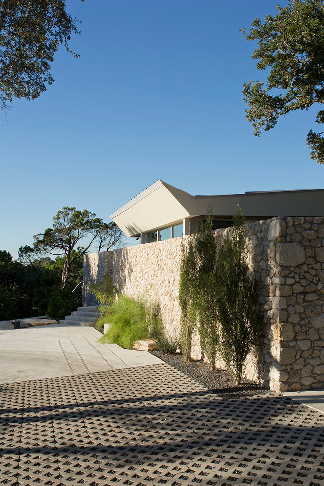Austin Modern Home - Modern - Exterior - Austin - by Foursquare ...