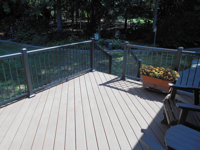 AZEK Impressions Deck Railing - Fachada - Raleigh - de Archadeck of ...