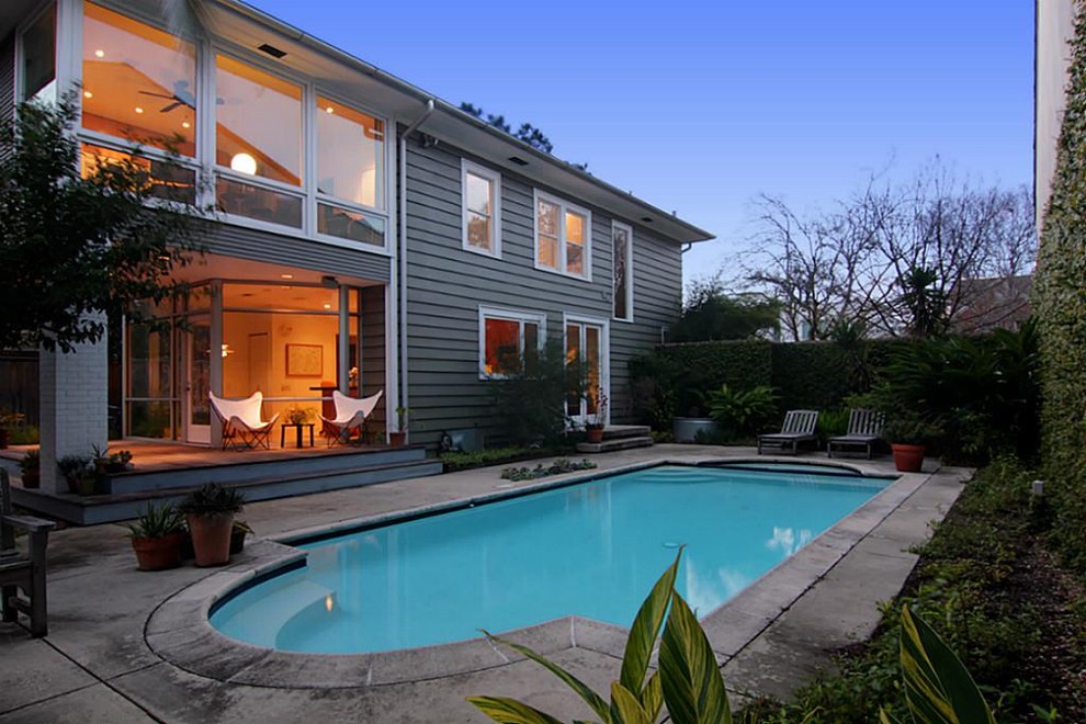 Back Porch and Pool - Modern - Exterior - Houston - by Built ...
