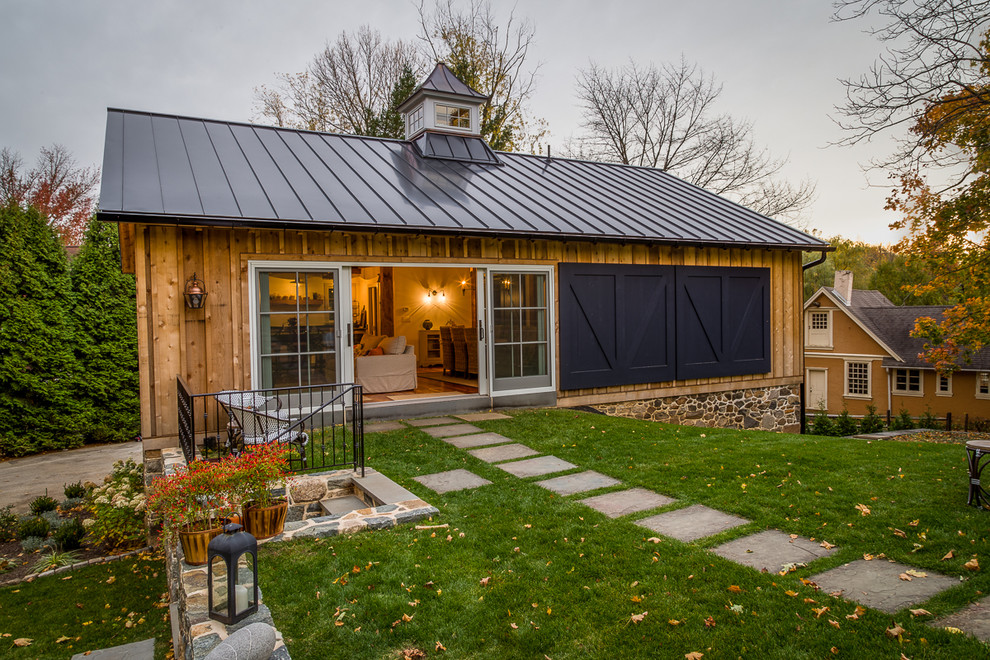 Barn - Farmhouse - Exterior - Philadelphia - by Cullen Construction Inc ...