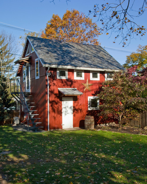 Barn home office - Contemporary - Exterior - Philadelphia - by Daedalus ...