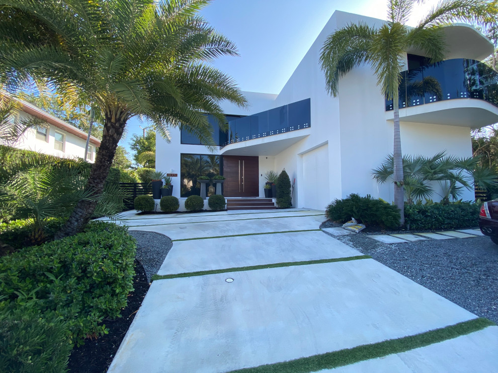 Bay Rd Designer Concrete Slabs and Artificial Turf - Aggregate on the ...