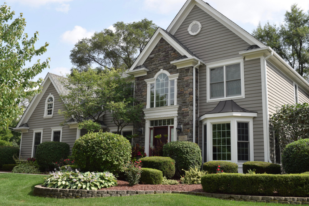 Bay Windows - Transitional - Exterior - Chicago - by Woodland Windows ...