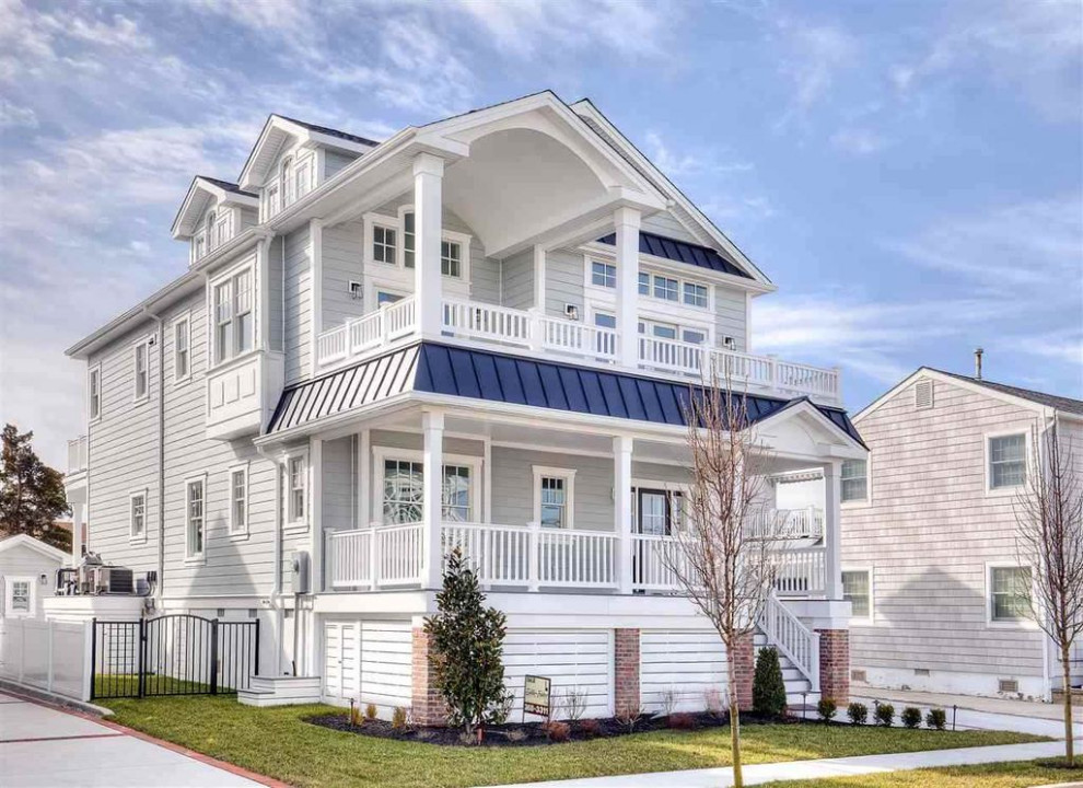 Beach Style Home in Stone Harbor, NJ - Coastal - House Exterior ...