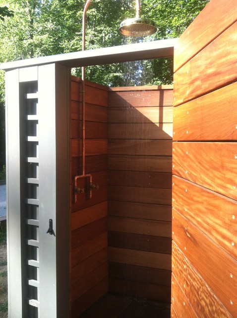 Beautiful exterior fireplace patio and exterior shower - Montagne ...