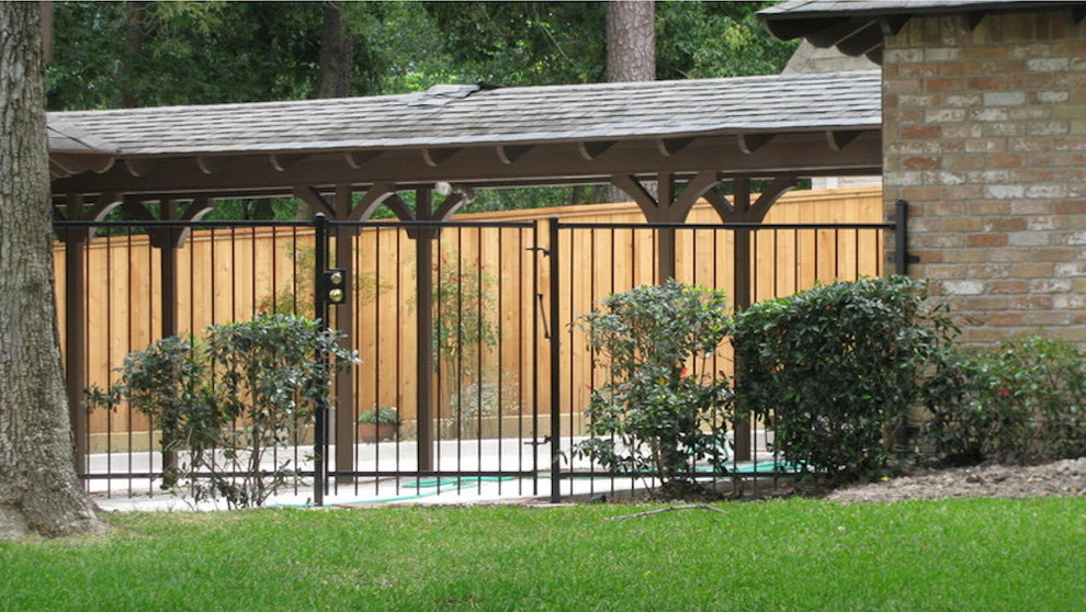 Breezeway Gates - Exterior - Houston - by Advanced Fences | Houzz