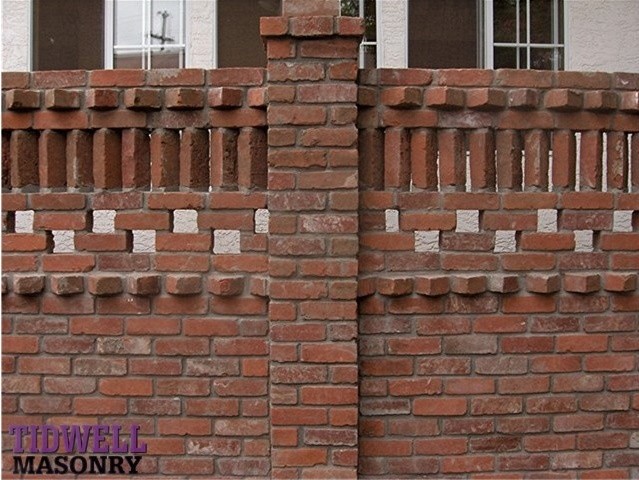 Brick Patio Screen Wall - Craftsman - Façade - San Diego - par Tidwell ...
