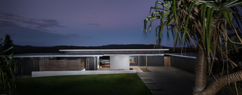 Brookfield House - Contemporary - House Exterior - Brisbane - by Manson ...