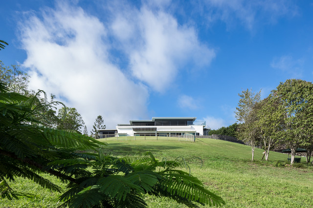 Brookfield House - Contemporary - Exterior - Brisbane - by Manson ...