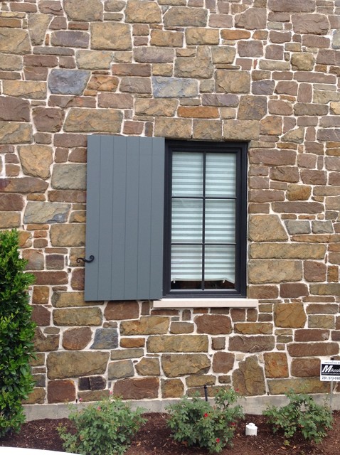 Brown, Tan exterior stone - Traditional - Exterior - Houston - by Alamo ...