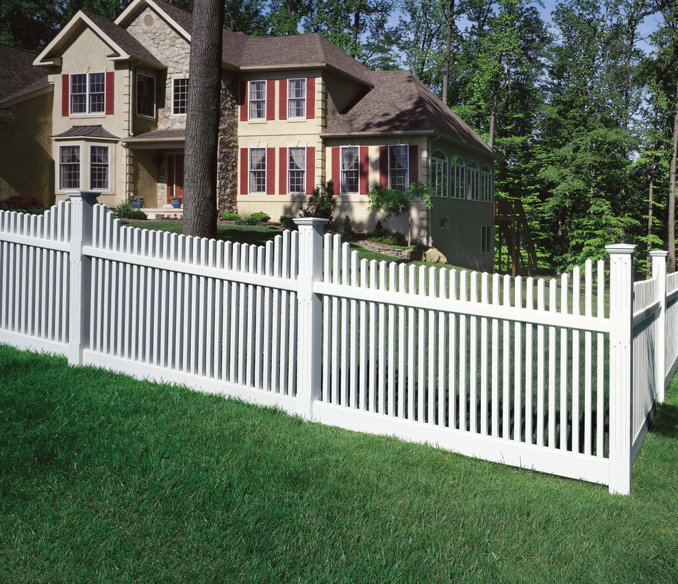 Bufftech Manchester Concave Vinyl Fence - Traditional - Exterior ...