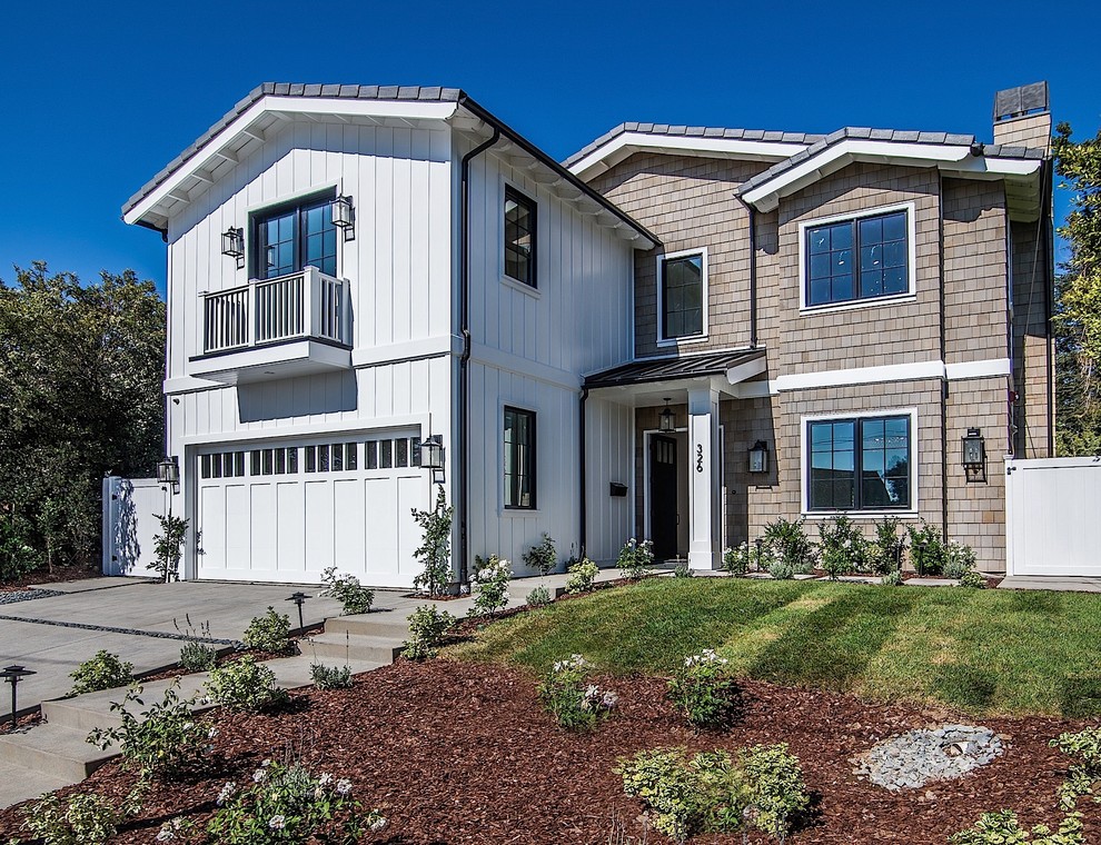 Bundy: Brentwood Modern Farmhouse - Transitional - Exterior - Los ...