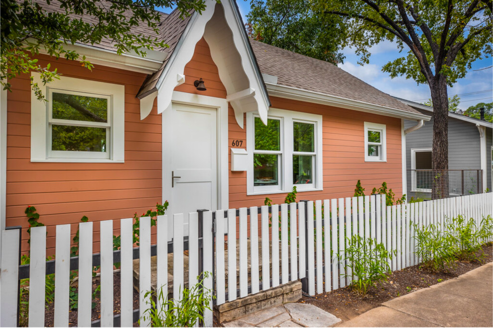 Cabanon - Transitional - Exterior - Austin - by Charles Di Piazza ...