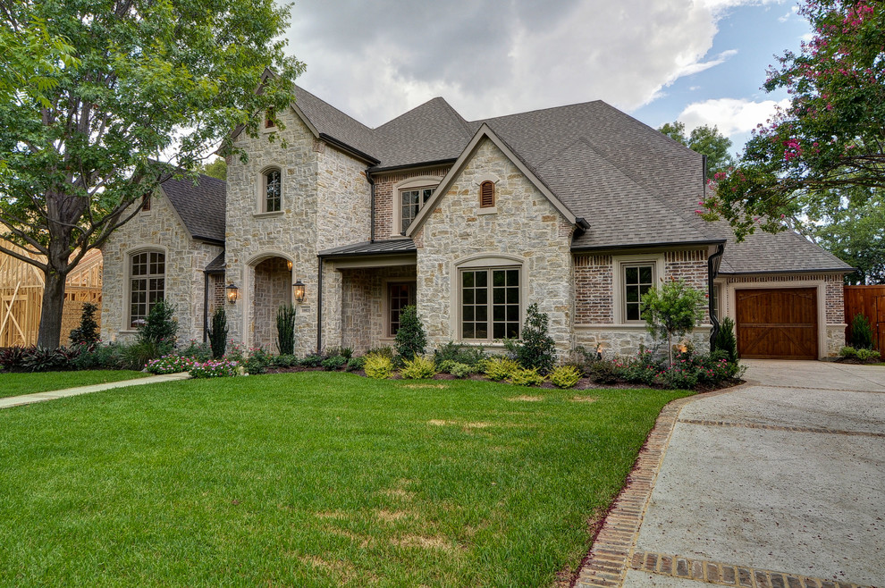 Camilla - Traditional - Exterior - Dallas - by Canterbury Custom Homes ...