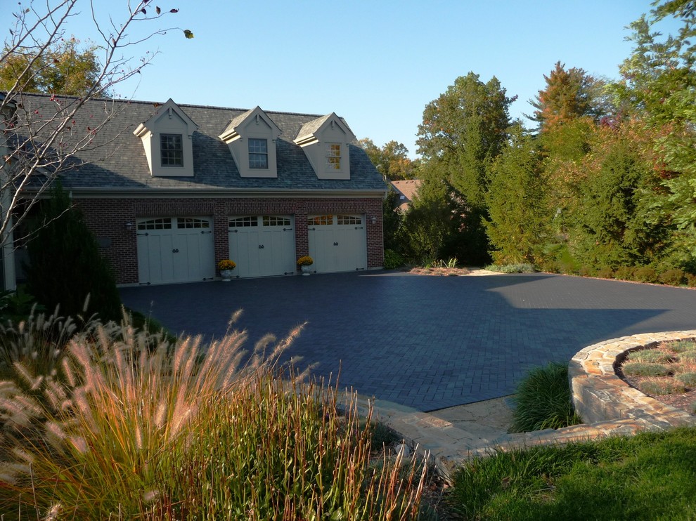 Car courts - Traditional - Exterior - Cincinnati - by Stride Studios ...