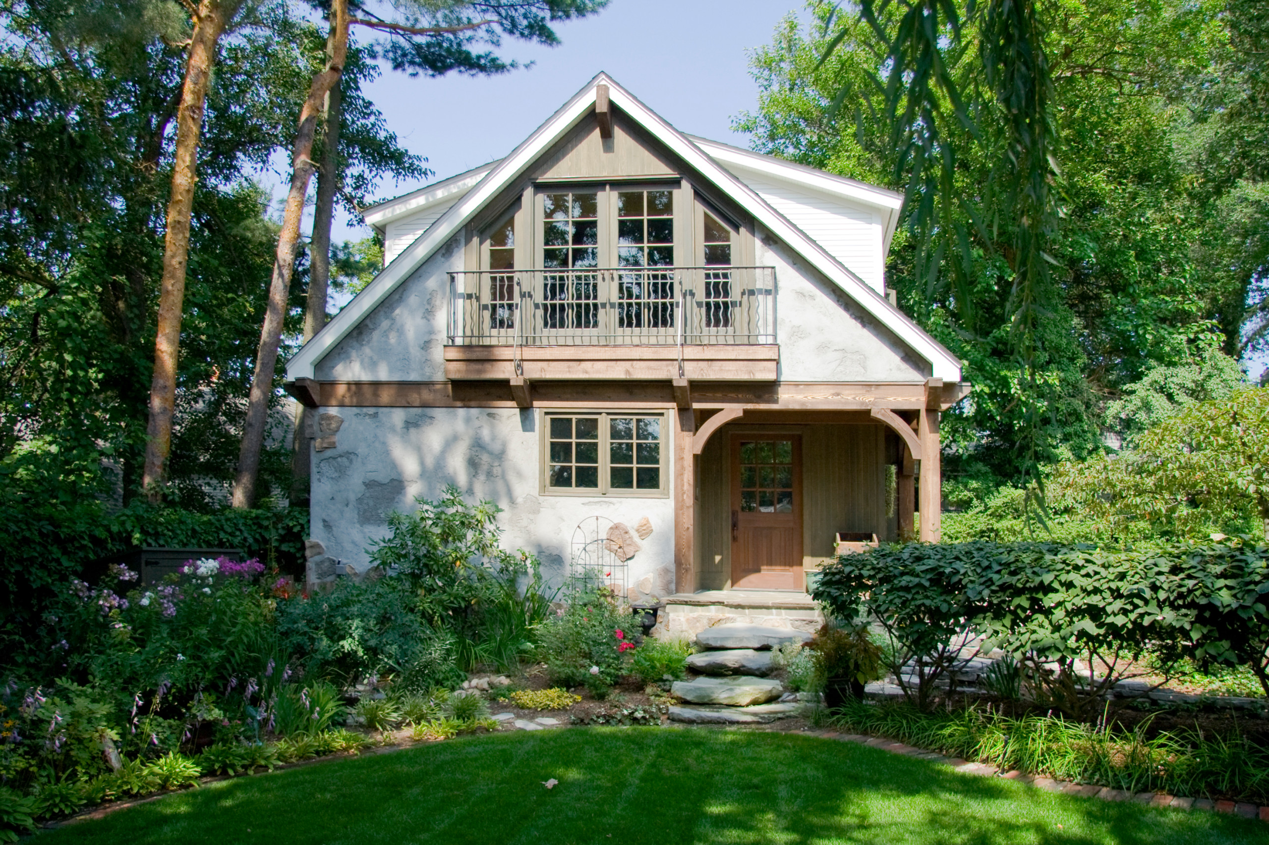 Rustic Carriage House