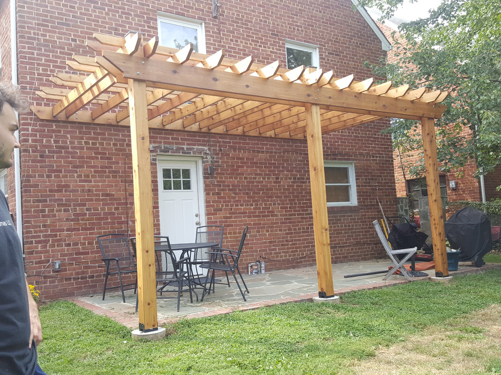 Cedar Pergola - Craftsman - Exterior - DC Metro - by Beverly Thomas LLC ...