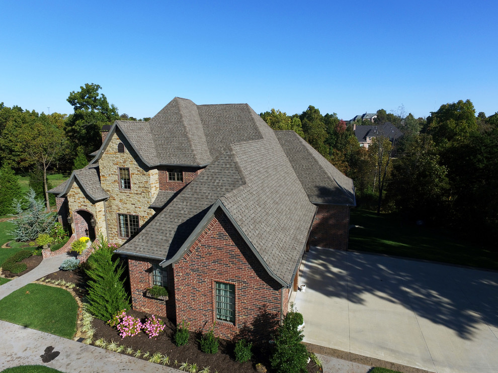 Cedar Ridge - TAMKO Heritage Premium shingles in Weathered Wood ...