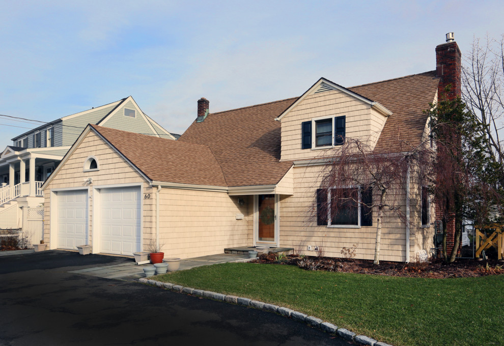 CertainTeed Cedar Impressions Vinyl Siding - Norwalk, CT - Traditional ...