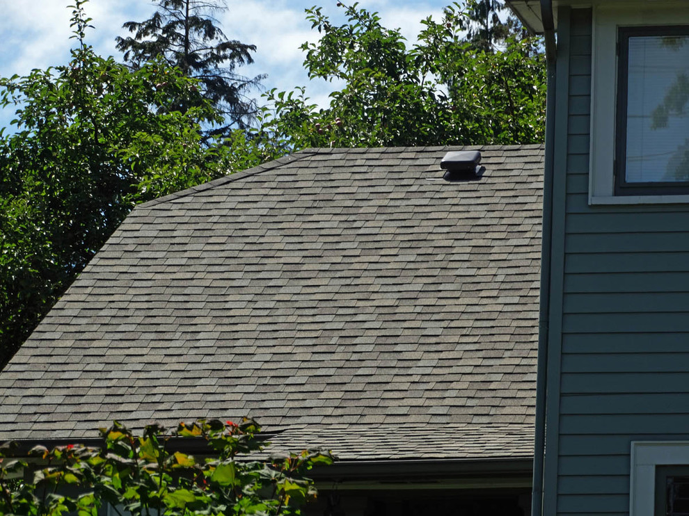 CertainTEED Landmark Pro Weathered Wood - Exterior - Seattle - by Jorve ...