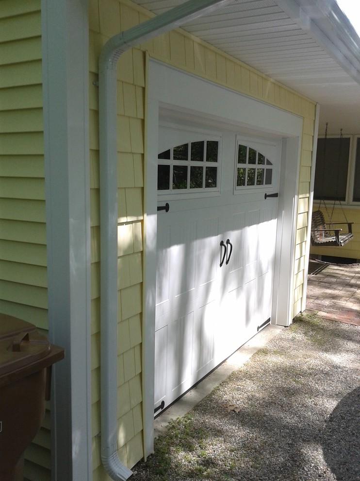 CertainTeed Mainstreet Vinyl Siding + New Gutter System - Fachada ...