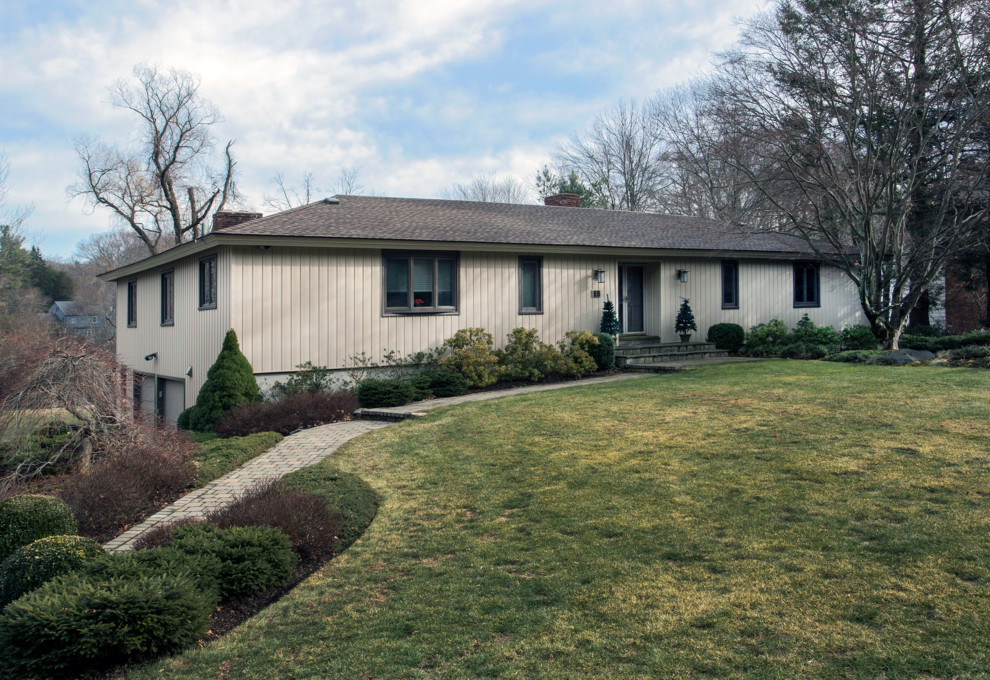 CertainTeed Monogram Vinyl Siding - Darien, CT - Traditional - Exterior ...