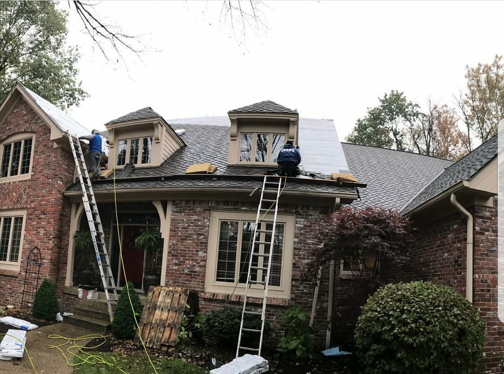 CertainTeed Presidential Shake Roofing - Traditional - House Exterior ...