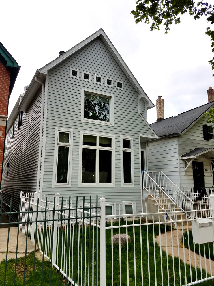 Chicago, IL 60618 James Hardie Siding Light Mist - Traditional ...