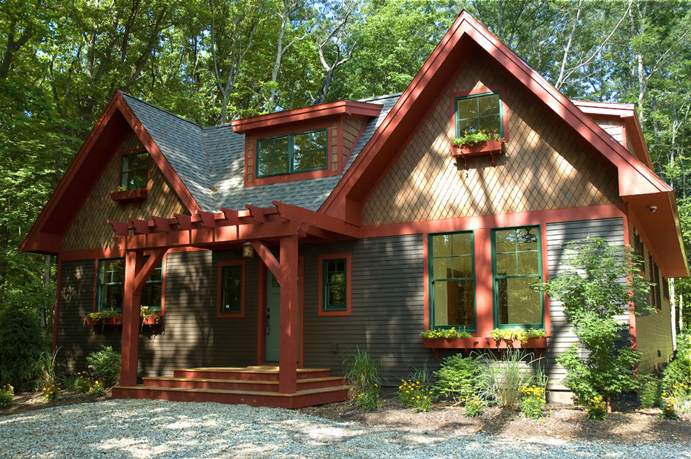 Christopher's Cottage in Lakeside, Michigan - Farmhouse - Exterior ...
