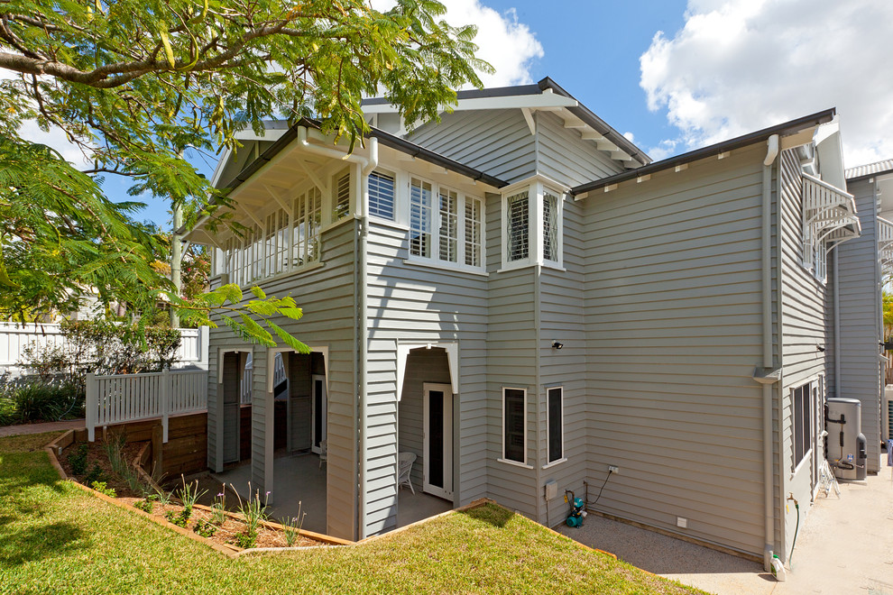 Classic Queenslander Renovation - Traditional - Exterior - Brisbane ...