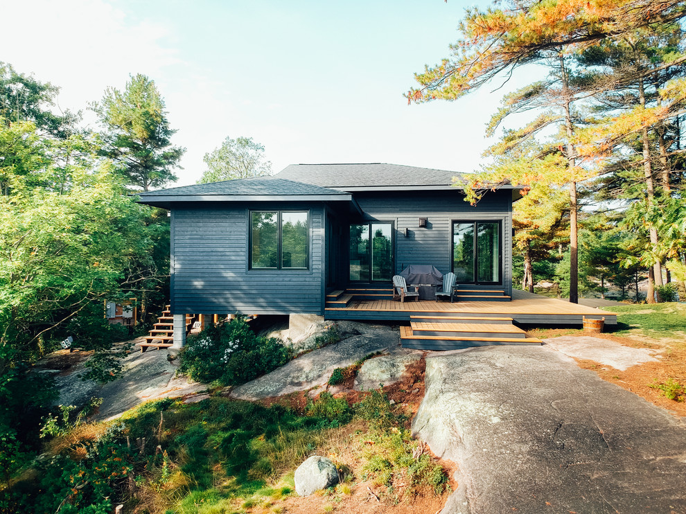 Cognashene Cottage - Transitional - Exterior - Toronto - by DeCola ...