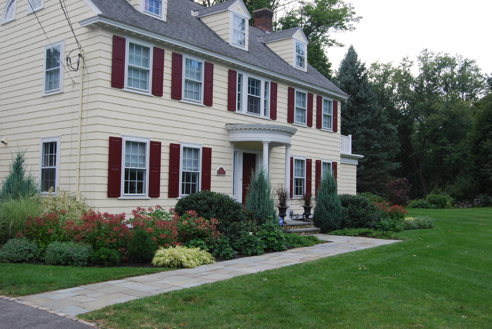 Colonial Front Yard - Traditional - Exterior - Boston - by Carey Ezell ...