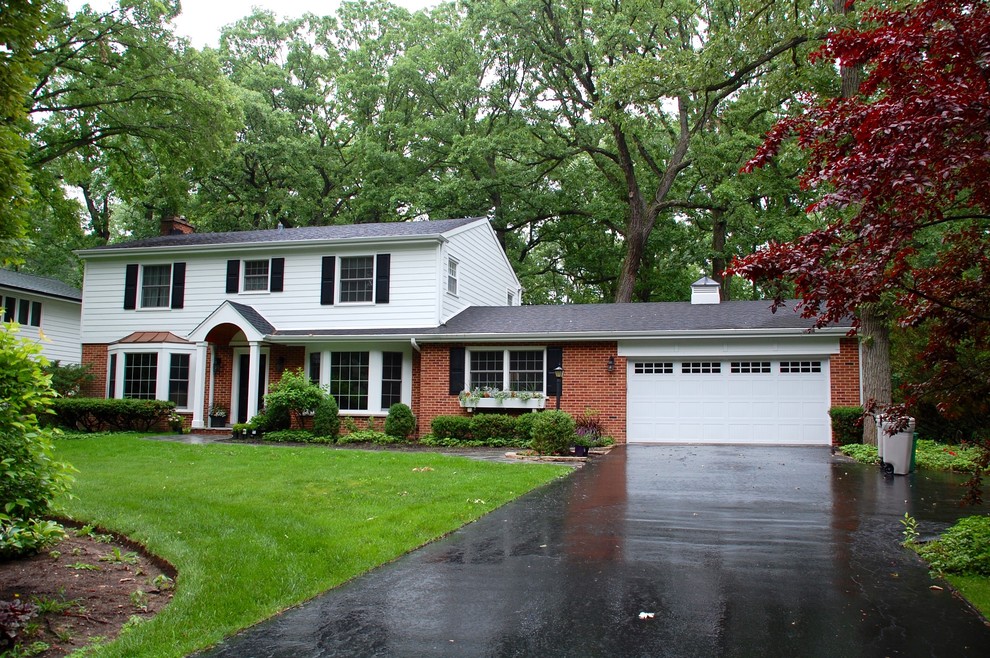 Colonial Style Home Lake Forest IL in James Hardie Siding & Trim ...